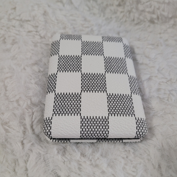 unbranded | Accessories | New Luxury Compact Mirror Checkerboard | Poshmark